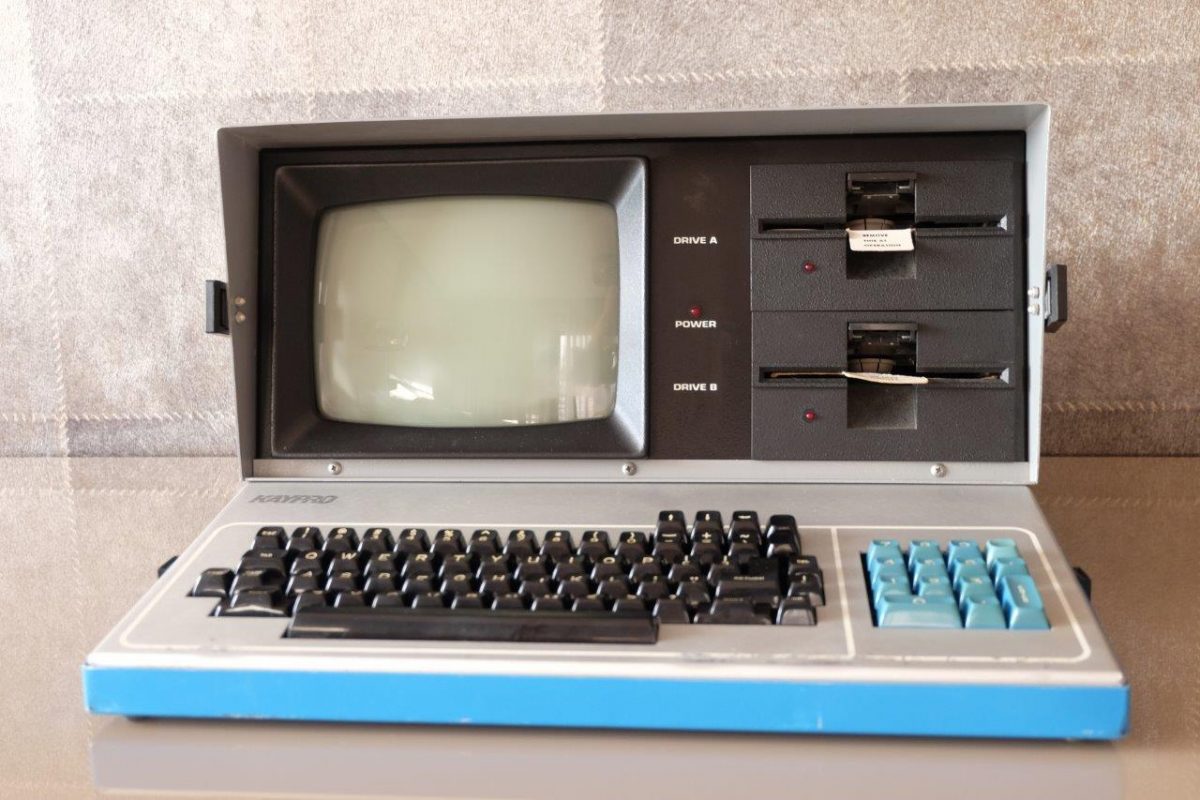 Kaypro II – Never trust a computer you can't lift!