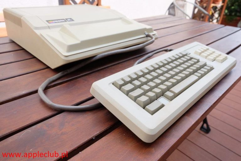 Apple IIe External keyboard – weird thing – Never trust a computer you ...